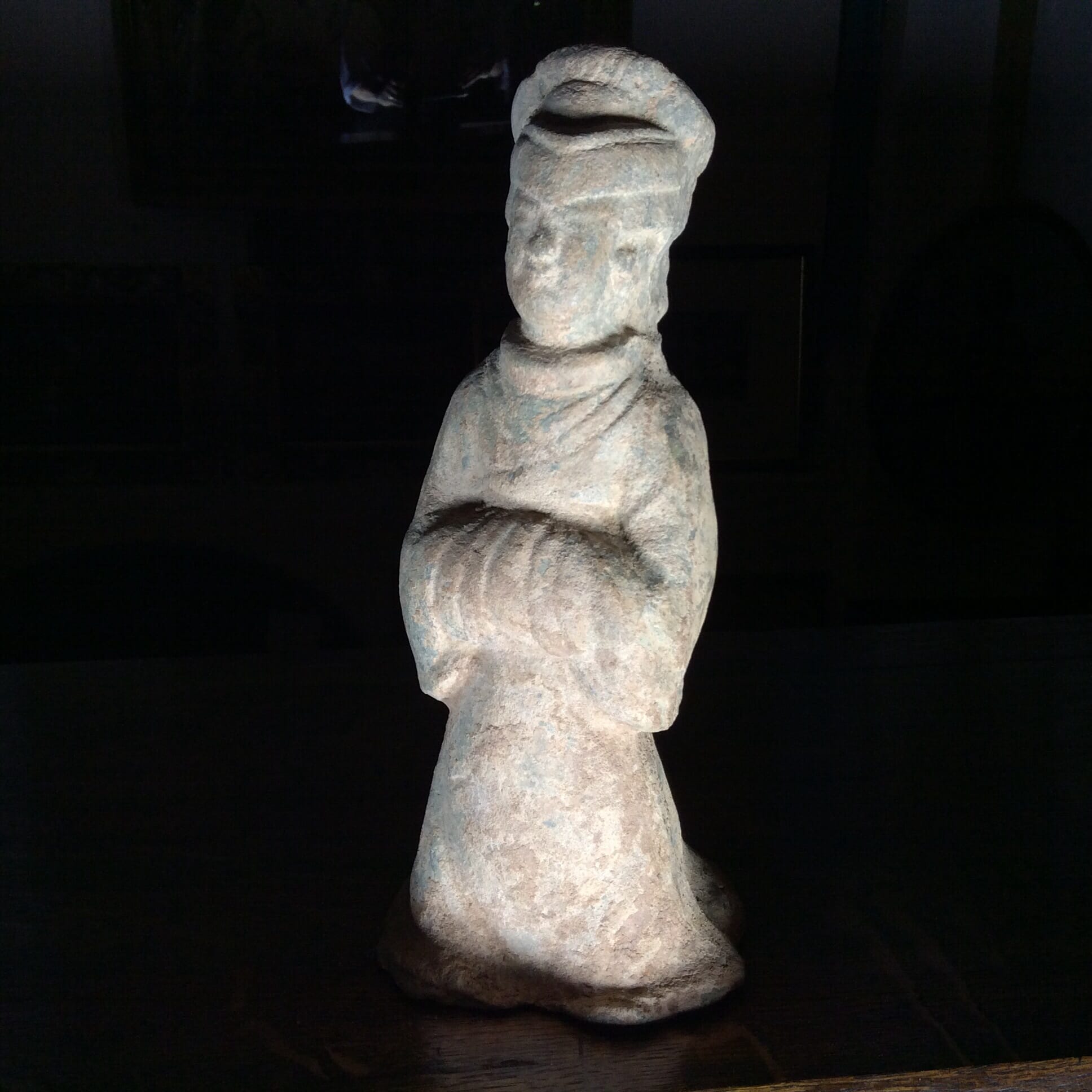Han dynasty standing figure, 2nd century BC – Moorabool Antique Galleries