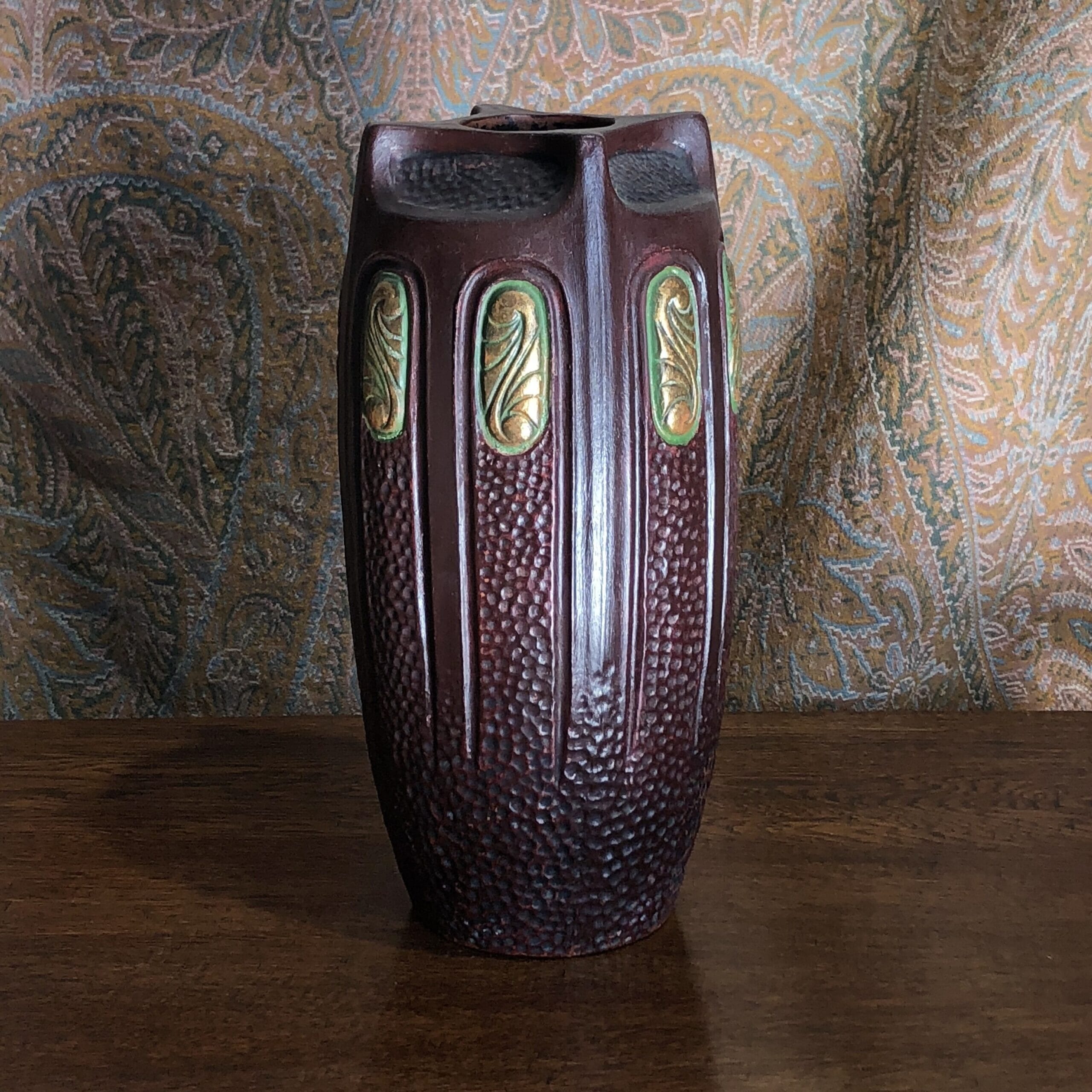 Tooth & Co Nouveau vase, CLANTA ware, C. 1915 – Moorabool Antique Galleries